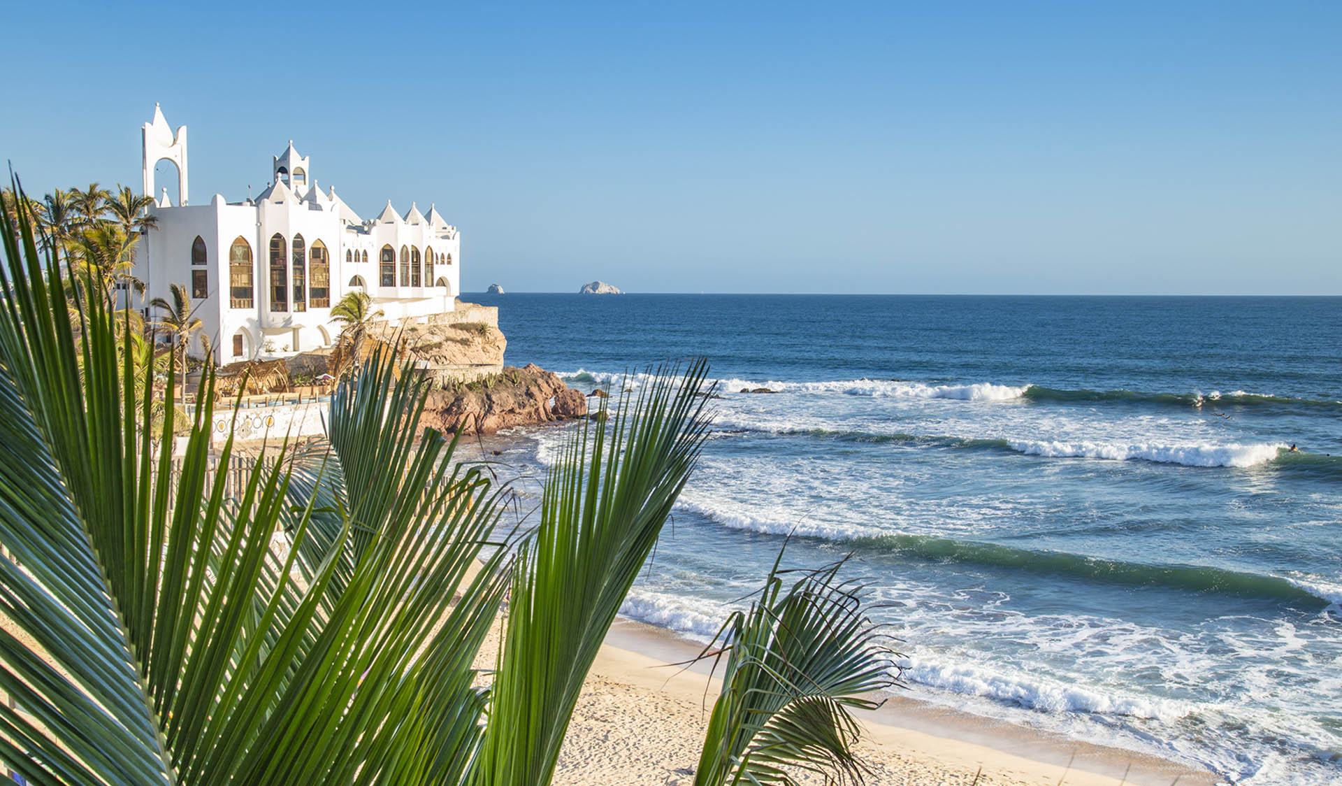 Reapertura del Valentinos en Mazatlán | Hoteles Emporio